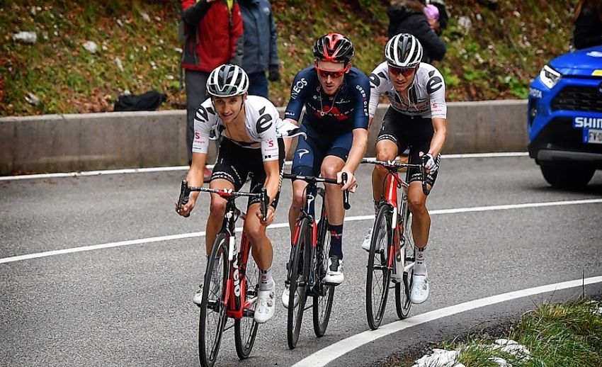 15ο εταπ – Ο Geoghegan Hart με 5η νίκη στην INEOS - CycloNews.gr